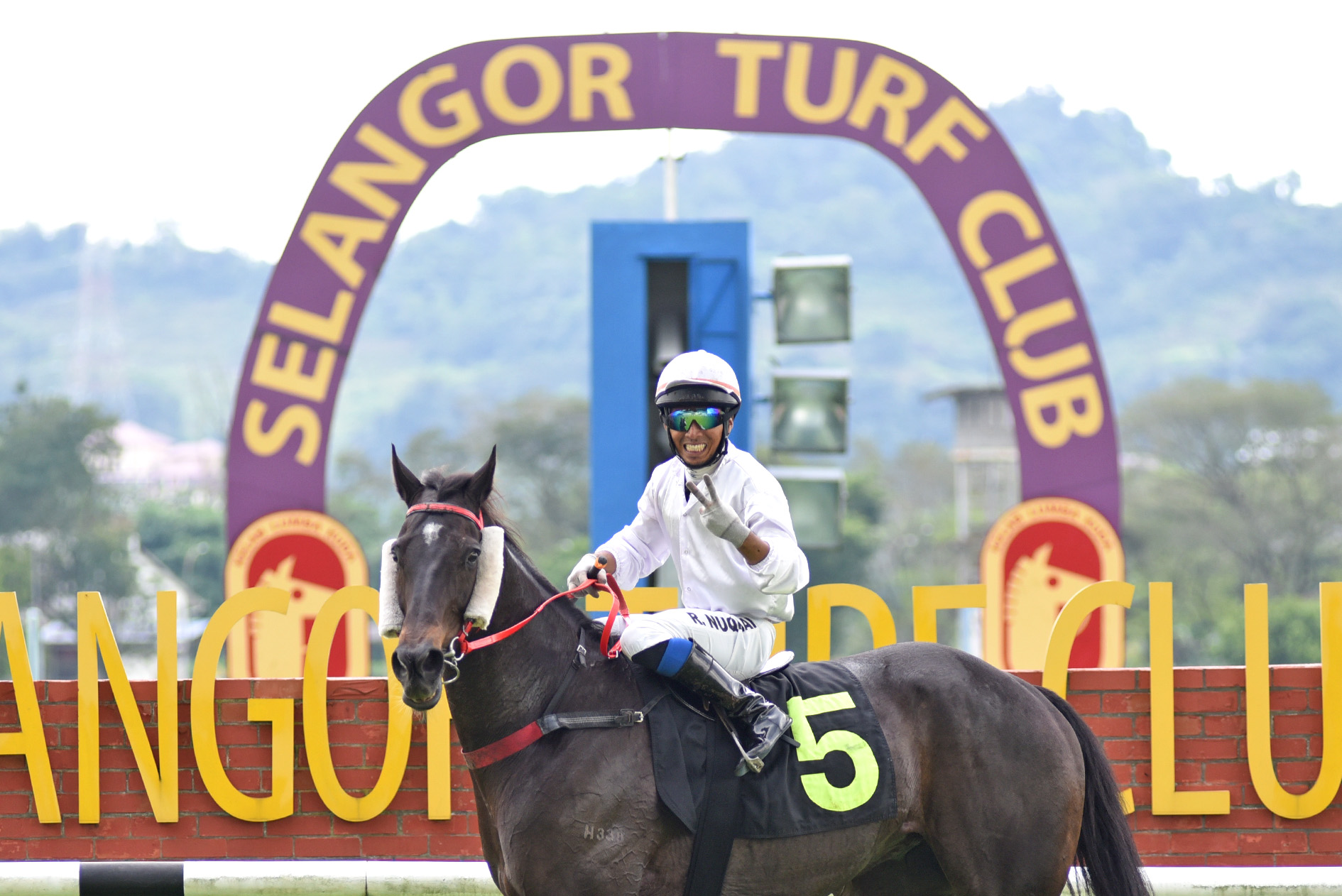Nuqman on the double as senior rider | Selangor Turf Club